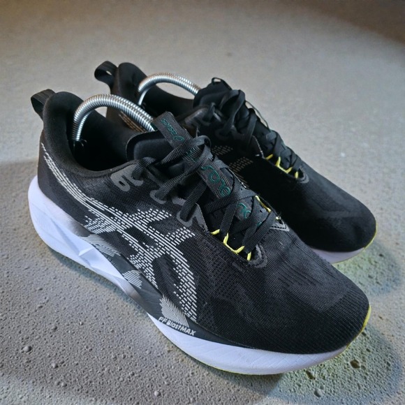 Asics | Shoes | Asics Novablast 5 Mens Size 9 Black Green Athletic ...